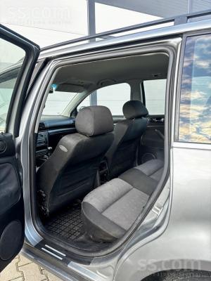 Pelēks Volkswagen Passat B5 2002 Balvi, ar dzinēja tilpumu 1.90 L un nobraukumu 338 tūkst. km par 1900 €, foto 14 vietnē AUTOMOTO.COM.LV