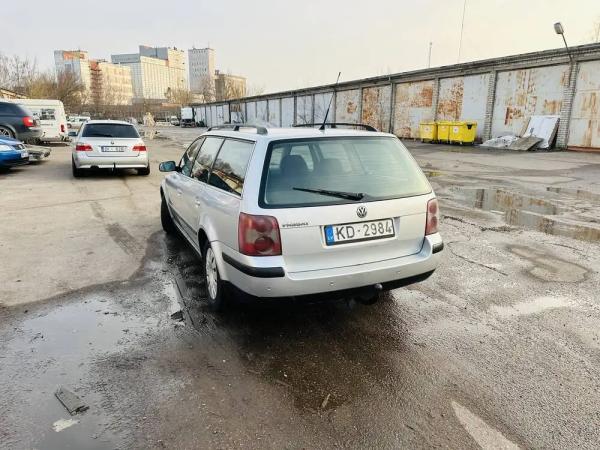 Серый Фольксваген Пассат Б5 2002 в Рига, объемом двигателя 1.90 л и пробегом 370 тыс. км за 1090 €, фото 4 на AUTOMOTO.COM.LV