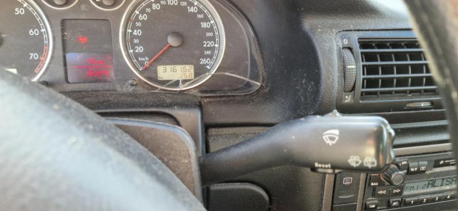 Grey Volkswagen Passat B5 2002 in Riga, with an engine capacity of 2.00 L and mileage of 316 thousand km for 1550 €, photo 15 on AUTOMOTO.COM.LV