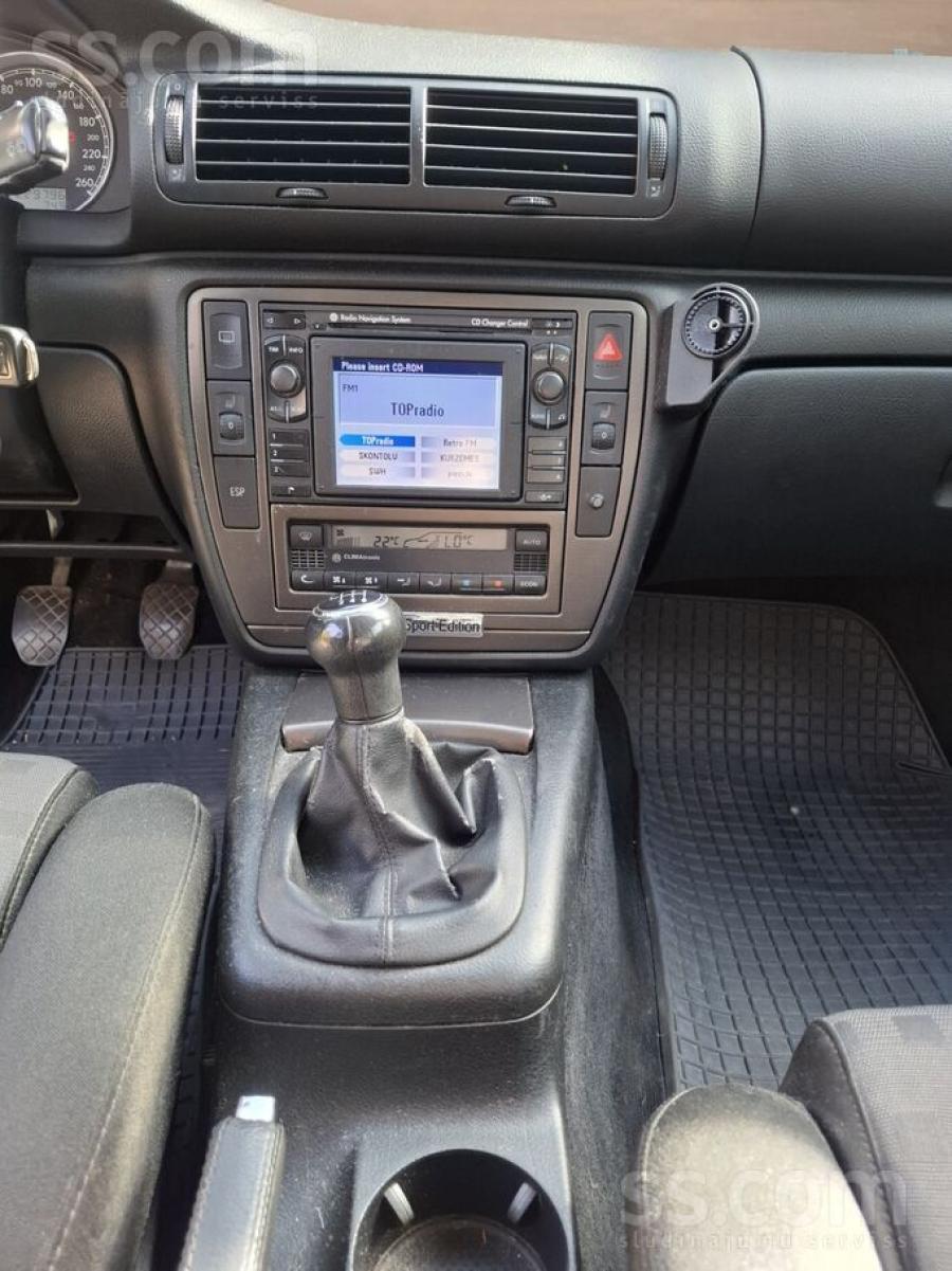 Grey Volkswagen Passat B5 2002 in Liepaja, with an engine capacity of 1.90 L and mileage of 230 thousand km for 1440 €, photo 10 on AUTOMOTO.COM.LV