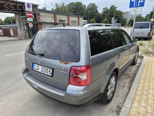 Pelēks Volkswagen Passat B5 2002 Rīga, ar dzinēja tilpumu 1.90 L un nobraukumu 379 tūkst. km par 2300 €, foto 3 vietnē AUTOMOTO.COM.LV