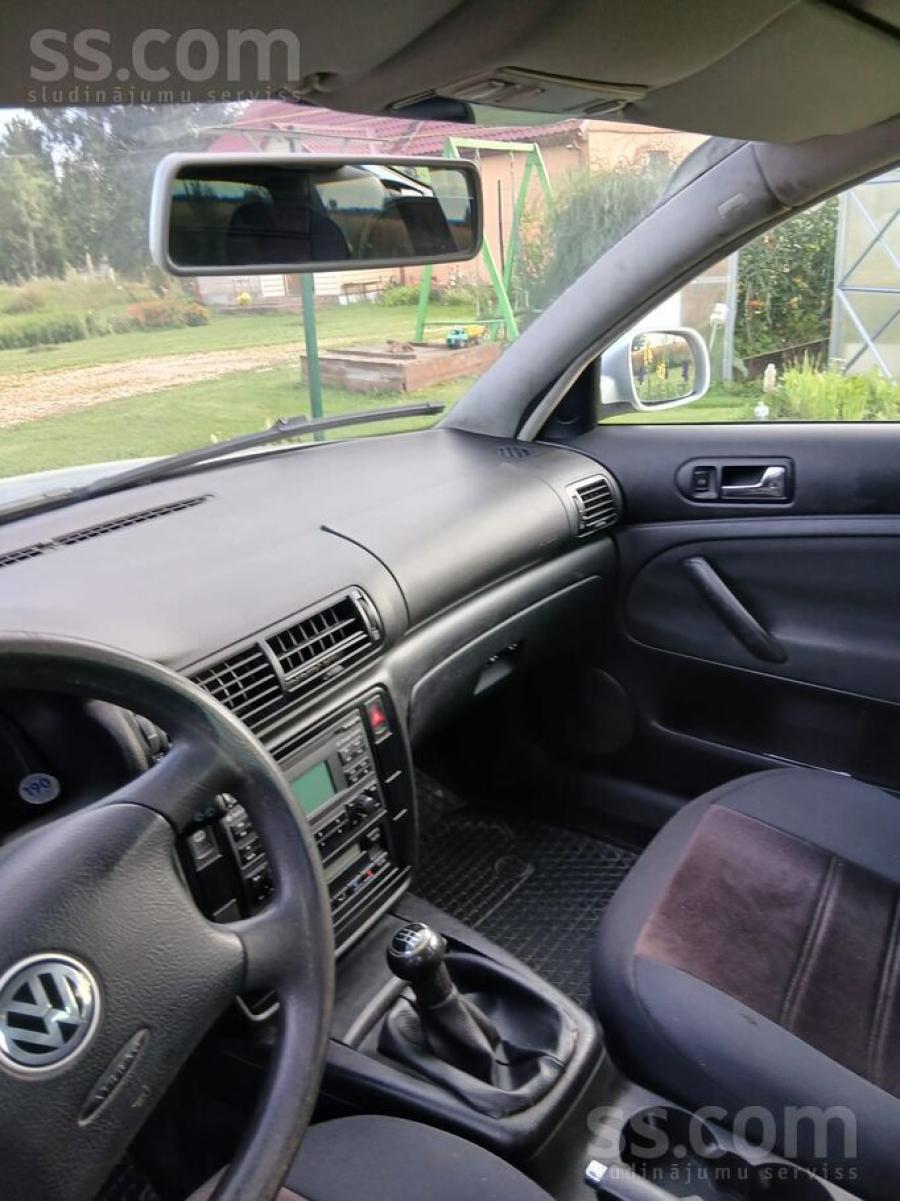 Grey Volkswagen Passat B5 2002 in Jekabpils, with an engine capacity of 1.90 L and mileage of 354 thousand km for 1100 €, photo 7 on AUTOMOTO.COM.LV