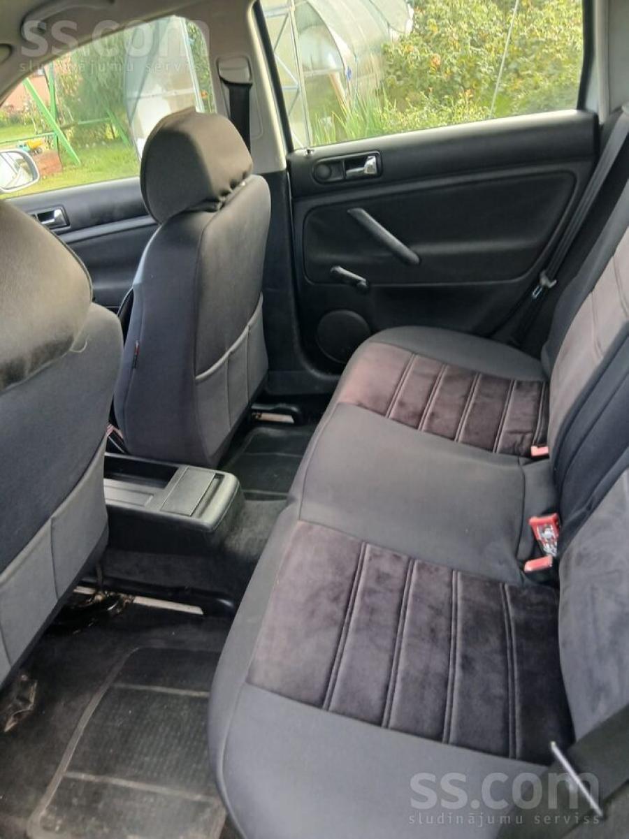 Grey Volkswagen Passat B5 2002 in Jekabpils, with an engine capacity of 1.90 L and mileage of 354 thousand km for 1100 €, photo 8 on AUTOMOTO.COM.LV