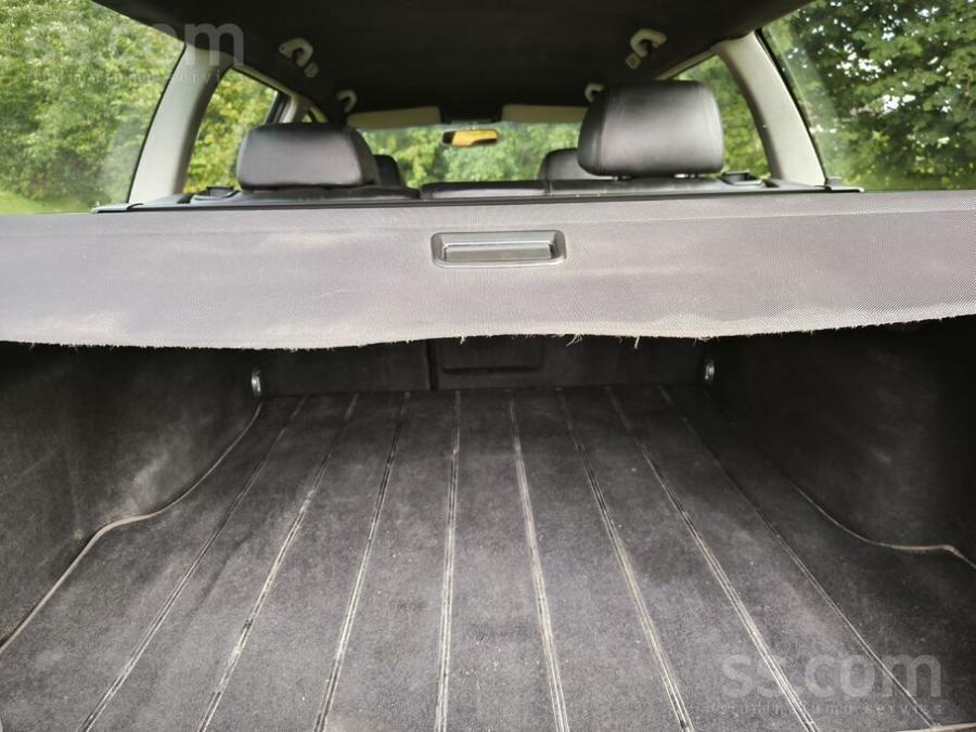 Pelēks Volkswagen Passat B5 2002 Madona, ar dzinēja tilpumu 1.90 L un nobraukumu 403 tūkst. km par 2100 €, foto 14 vietnē AUTOMOTO.COM.LV