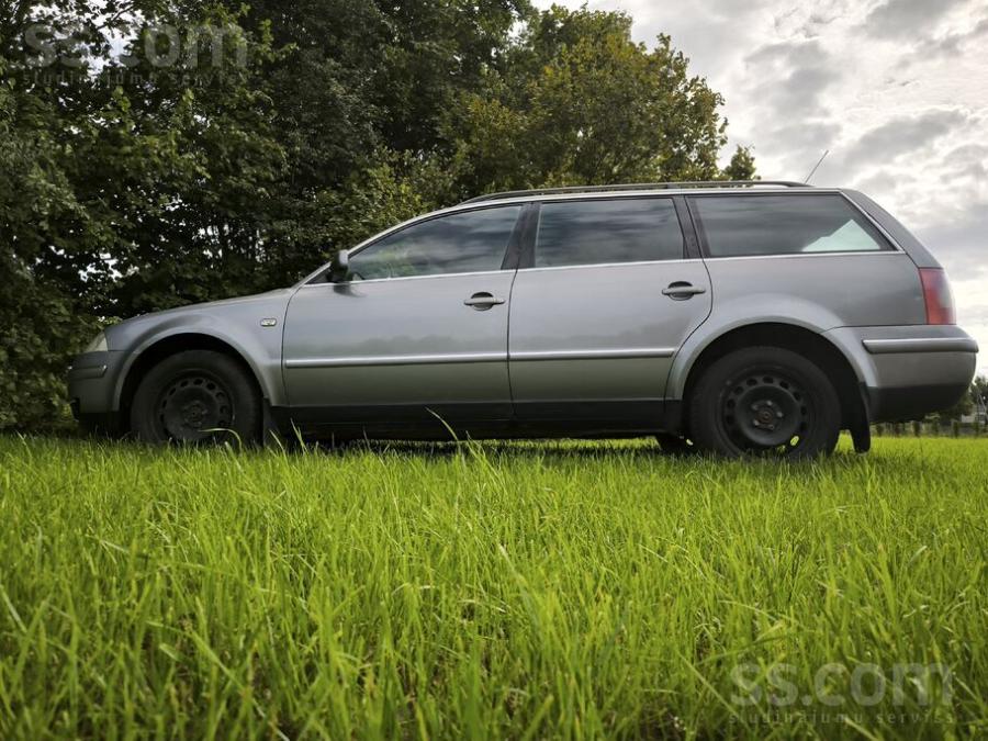 Pelēks Volkswagen Passat B5 2002 Madona, ar dzinēja tilpumu 1.90 L un nobraukumu 403 tūkst. km par 2100 €, foto 17 vietnē AUTOMOTO.COM.LV
