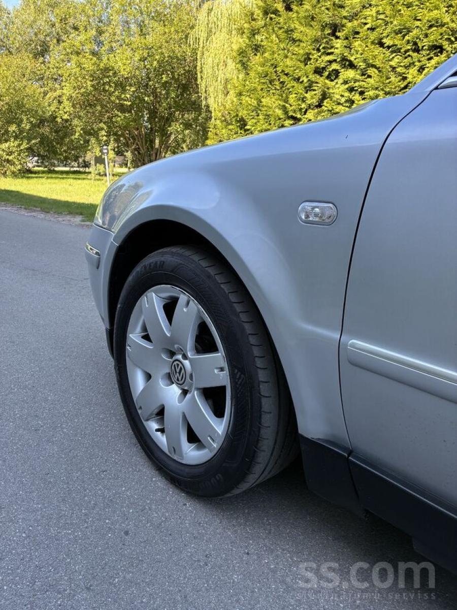 Pelēks Volkswagen Passat B5 2002 Rīga, ar dzinēja tilpumu 1.90 L un nobraukumu 326 tūkst. km par 3050 €, foto 14 vietnē AUTOMOTO.COM.LV