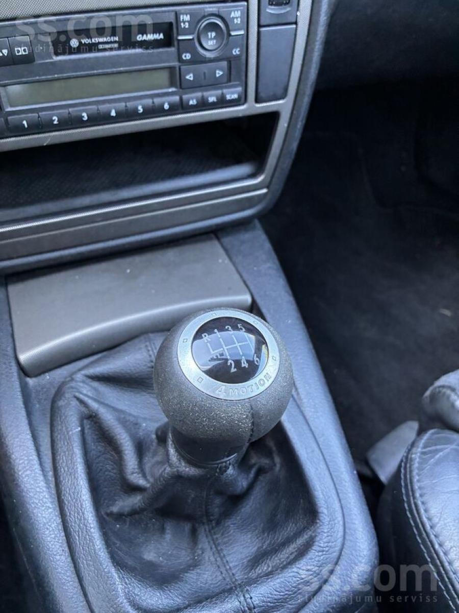 Pelēks Volkswagen Passat B5 2002 Rīga, ar dzinēja tilpumu 1.90 L un nobraukumu 326 tūkst. km par 3050 €, foto 19 vietnē AUTOMOTO.COM.LV