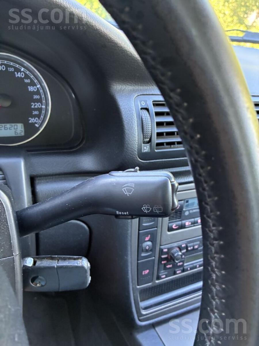 Pelēks Volkswagen Passat B5 2002 Rīga, ar dzinēja tilpumu 1.90 L un nobraukumu 326 tūkst. km par 3050 €, foto 22 vietnē AUTOMOTO.COM.LV