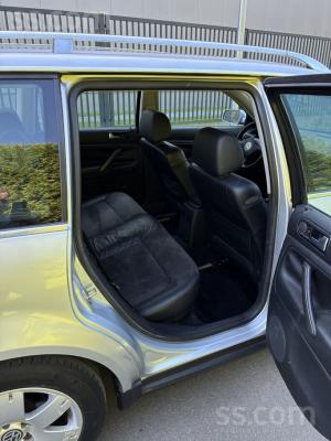 Pelēks Volkswagen Passat B5 2002 Rīga, ar dzinēja tilpumu 1.90 L un nobraukumu 326 tūkst. km par 3050 €, foto 26 vietnē AUTOMOTO.COM.LV