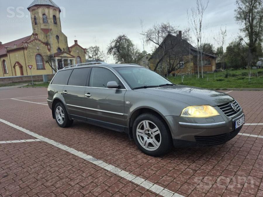 Grey Volkswagen Passat B5 2002 in Preili, with an engine capacity of 1.90 L and mileage of 423 thousand km for 2300 €, photo 3 on AUTOMOTO.COM.LV