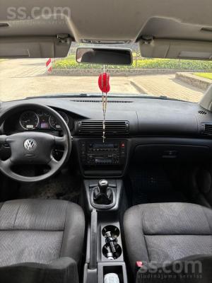 Pelēks Volkswagen Passat B5 2002 Balvi, ar dzinēja tilpumu 2.00 L un nobraukumu 290 tūkst. km par 1100 €, foto 7 vietnē AUTOMOTO.COM.LV