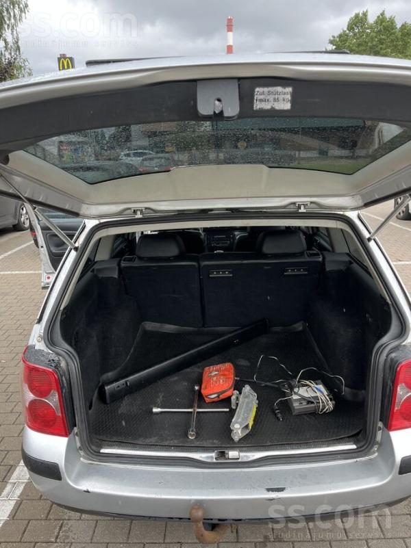 Pelēks Volkswagen Passat B5 2002 Rīga, ar dzinēja tilpumu 1.90 L un nobraukumu 325 tūkst. km par 1060 €, foto 8 vietnē AUTOMOTO.COM.LV