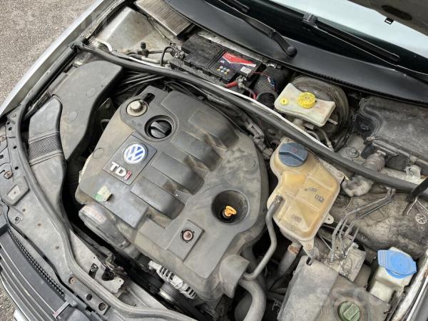 Pelēks Volkswagen Passat B5 2002 Rīga, ar dzinēja tilpumu 1.90 L un nobraukumu 325 tūkst. km par 1060 €, foto 9 vietnē AUTOMOTO.COM.LV