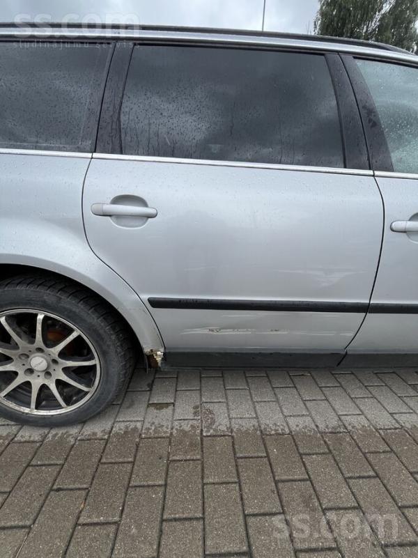 Pelēks Volkswagen Passat B5 2002 Rīga, ar dzinēja tilpumu 1.90 L un nobraukumu 325 tūkst. km par 1060 €, foto 11 vietnē AUTOMOTO.COM.LV