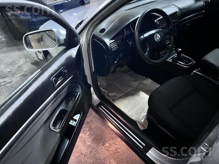 Серый Фольксваген Пассат Б5 2002 в Даугавпилс, объемом двигателя 1.90 л и пробегом 283 тыс. км за 1999 €, фото 12 на AUTOMOTO.COM.LV