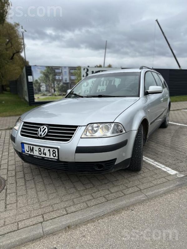 Фольксваген Пассат Б5 2002 в Рига на AUTOMOTO.COM.LV Серый Фольксваген Пассат Б5 2002 в Рига, объемом двигателя 1.90 л и пробегом 400 тыс. км за 1390 €, фото 3 на AUTOMOTO.COM.LV