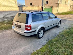 Pelēks Volkswagen Passat B5 2002 Daugavpils, ar dzinēja tilpumu 1.90 L un nobraukumu 283 tūkst. km par 1899 €, foto 5 vietnē AUTOMOTO.COM.LV