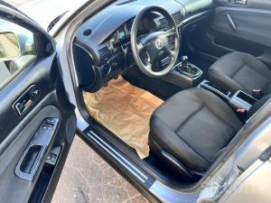 Pelēks Volkswagen Passat B5 2002 Daugavpils, ar dzinēja tilpumu 1.90 L un nobraukumu 283 tūkst. km par 1899 €, foto 14 vietnē AUTOMOTO.COM.LV