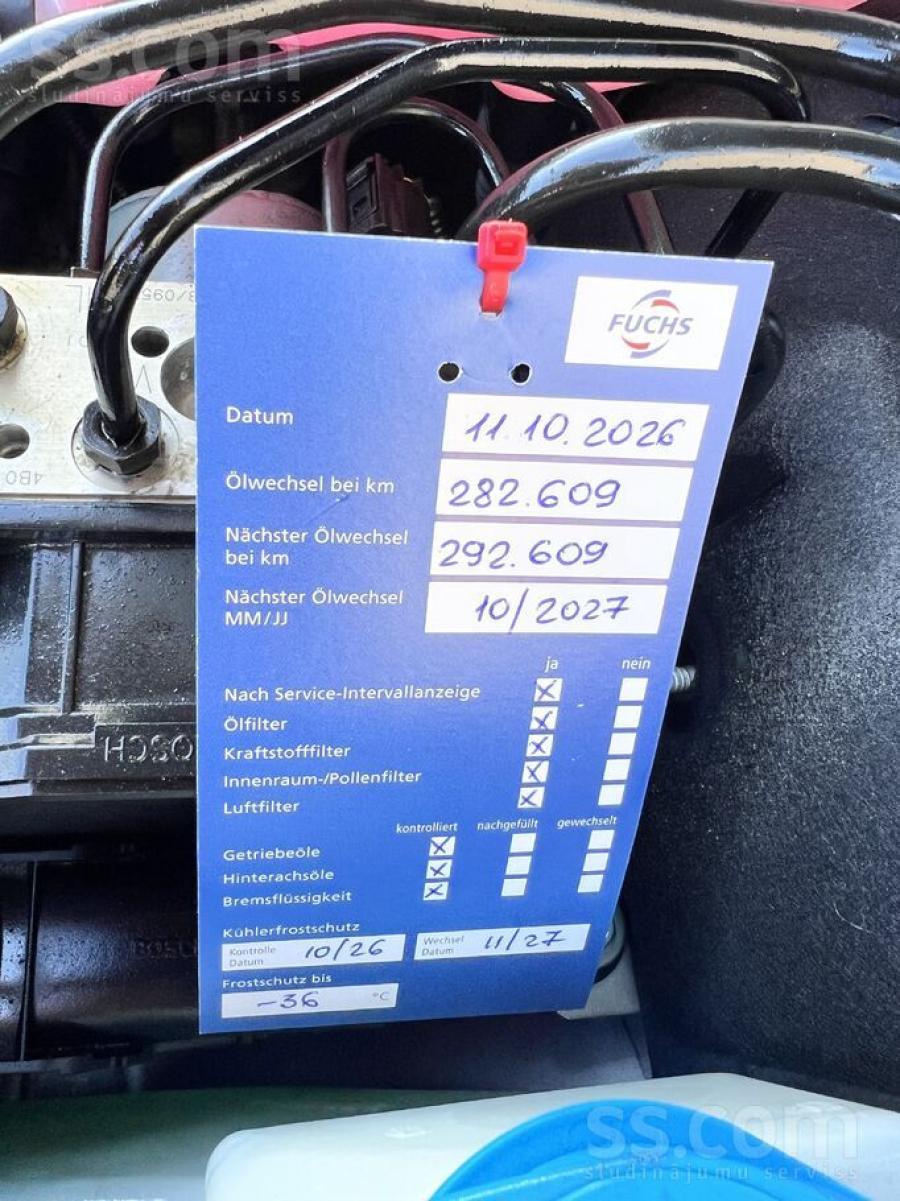 Pelēks Volkswagen Passat B5 2002 Daugavpils, ar dzinēja tilpumu 1.90 L un nobraukumu 283 tūkst. km par 1899 €, foto 32 vietnē AUTOMOTO.COM.LV