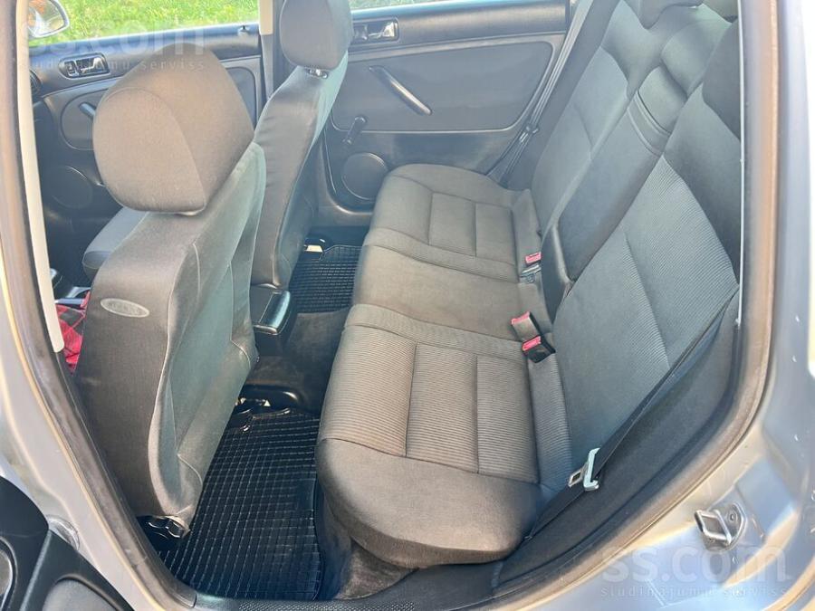 Grey Volkswagen Passat B5 2002 in Daugavpils, with an engine capacity of 1.90 L and mileage of 283 thousand km for 1899 €, photo 19 on AUTOMOTO.COM.LV