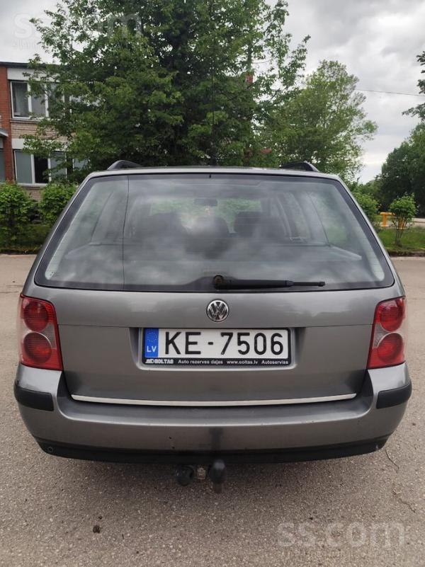 Grey Volkswagen Passat B5 2003 in Rezekne, with an engine capacity of 1.90 L and mileage of 430 thousand km for 700 €, photo 3 on AUTOMOTO.COM.LV