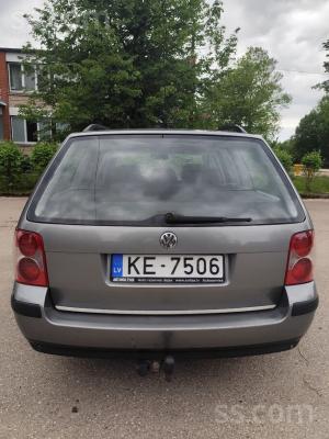 Grey Volkswagen Passat B5 2003 in Rezekne, with an engine capacity of 1.90 L and mileage of 430 thousand km for 700 €, photo 3 on AUTOMOTO.COM.LV