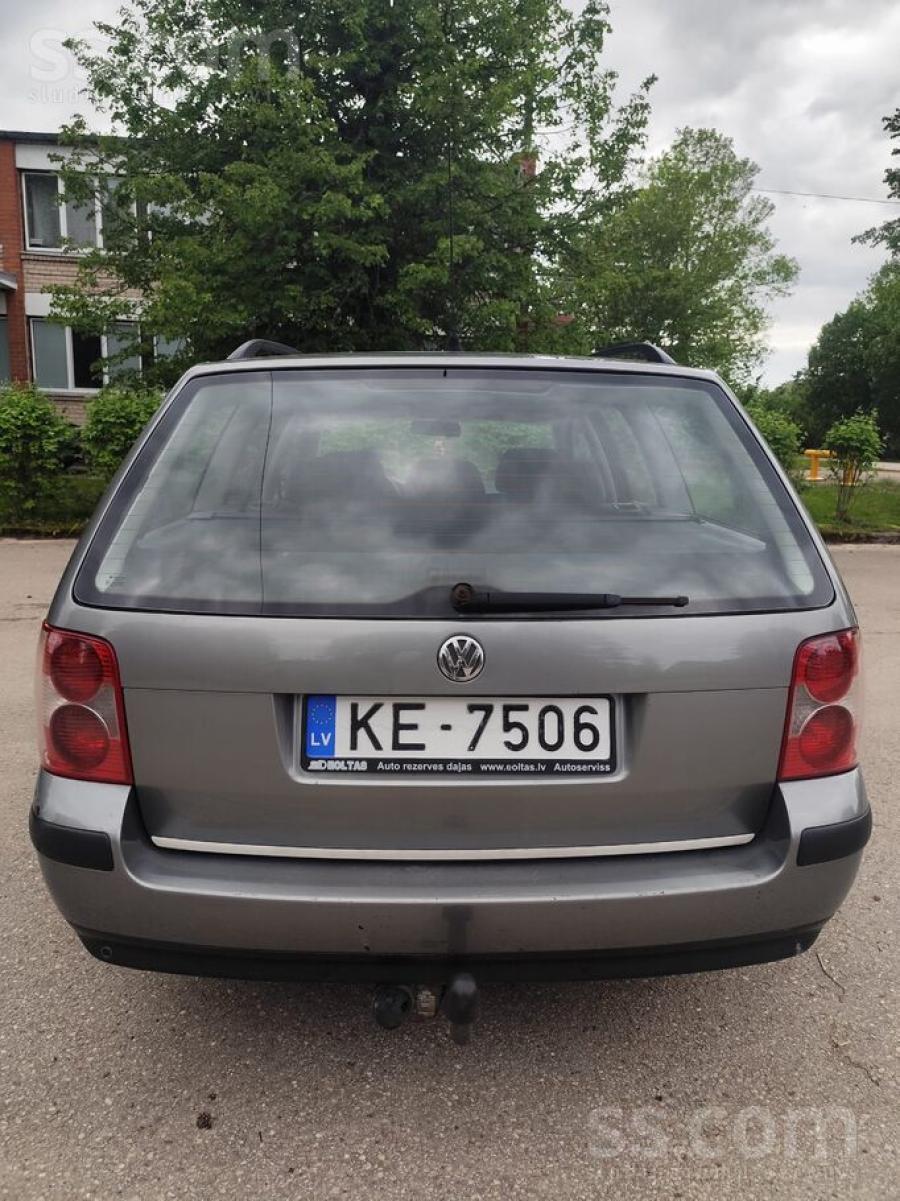 Grey Volkswagen Passat B5 2003 in Rezekne, with an engine capacity of 1.90 L and mileage of 430 thousand km for 700 €, photo 3 on AUTOMOTO.COM.LV