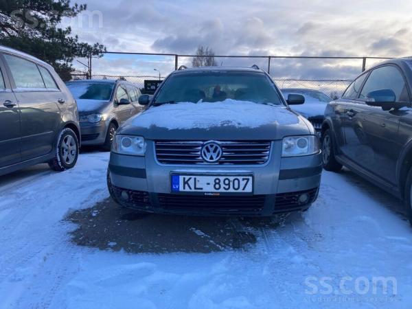 Pelēks Volkswagen Passat B5 2003 Rīga, ar dzinēja tilpumu 1.90 L un nobraukumu 350 tūkst. km par 1350 €, foto 5 vietnē AUTOMOTO.COM.LV