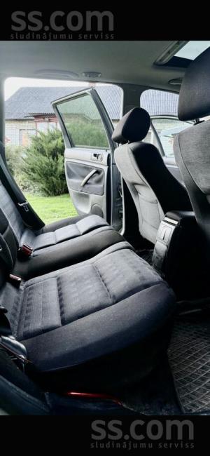Pelēks Volkswagen Passat B5 2003 Rēzekne, ar dzinēja tilpumu 2.50 L un nobraukumu 302 tūkst. km par 1000 €, foto 5 vietnē AUTOMOTO.COM.LV