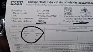 Серый Фольксваген Пассат Б5 2003 в Даугавпилс, объемом двигателя 1.60 л и пробегом 243 тыс. км за 1400 €, фото 24 на AUTOMOTO.COM.LV