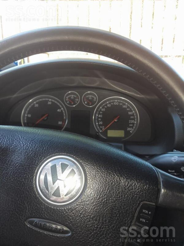 Pelēks Volkswagen Passat B5 2003 Valmiera, ar dzinēja tilpumu 1.90 L un nobraukumu 0 tūkst. km par 1350 €, foto 4 vietnē AUTOMOTO.COM.LV