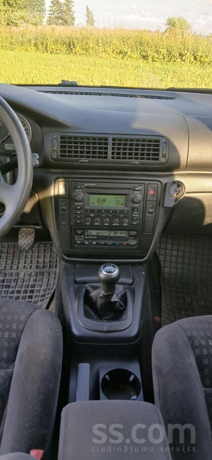 Pelēks Volkswagen Passat B5 2003 Tukums, ar dzinēja tilpumu 1.90 L un nobraukumu 361 tūkst. km par 1050 €, foto 4 vietnē AUTOMOTO.COM.LV