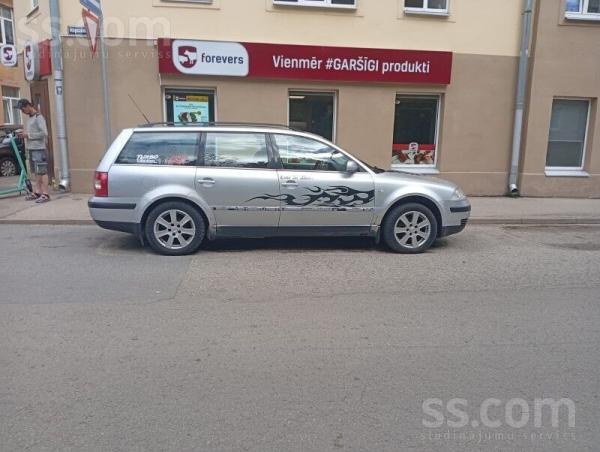 Pelēks Volkswagen Passat B5 2003 Rīga, ar dzinēja tilpumu 1.90 L un nobraukumu 452 tūkst. km par 800 €, foto 1 vietnē AUTOMOTO.COM.LV