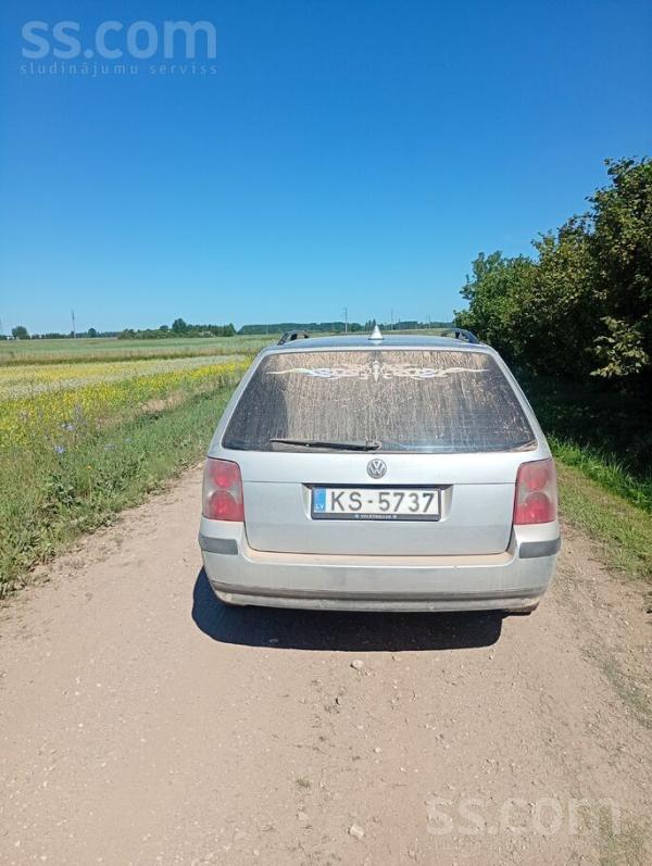 Grey Volkswagen Passat B5 2003 in Balvi, with an engine capacity of 1.90 L and mileage of 500 thousand km for 1300 €, photo 5 on AUTOMOTO.COM.LV