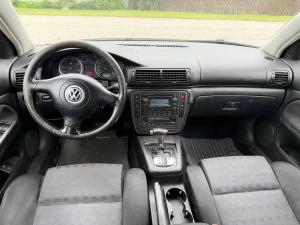 Pelēks Volkswagen Passat B5 2003 Ventspils, ar dzinēja tilpumu 1.90 L un nobraukumu 381 tūkst. km par 1450 €, foto 17 vietnē AUTOMOTO.COM.LV