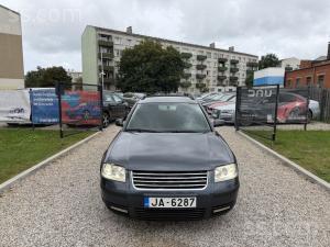 Pelēks Volkswagen Passat B5 2003 Ventspils, ar dzinēja tilpumu 1.90 L un nobraukumu 381 tūkst. km par 1450 €, foto 3 vietnē AUTOMOTO.COM.LV
