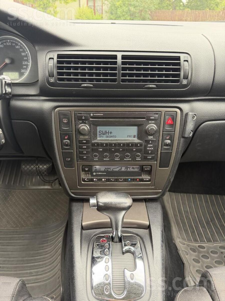 Pelēks Volkswagen Passat B5 2003 Ventspils, ar dzinēja tilpumu 1.90 L un nobraukumu 381 tūkst. km par 1450 €, foto 15 vietnē AUTOMOTO.COM.LV