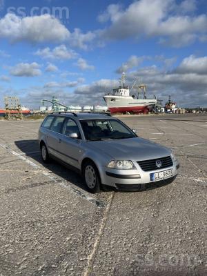Pelēks Volkswagen Passat B5 2003 Tukums, ar dzinēja tilpumu 1.60 L un nobraukumu 284 tūkst. km par 1100 €, foto 4 vietnē AUTOMOTO.COM.LV