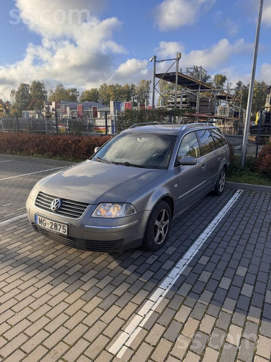 Grey Volkswagen Passat B5 2003 in Riga, with an engine capacity of 1.90 L and mileage of 375 thousand km for 1350 €, photo 1 on AUTOMOTO.COM.LV