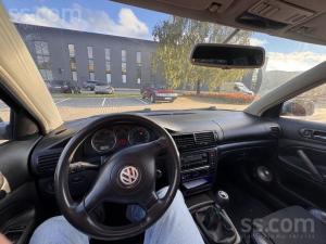 Grey Volkswagen Passat B5 2003 in Riga, with an engine capacity of 1.90 L and mileage of 375 thousand km for 1350 €, photo 8 on AUTOMOTO.COM.LV
