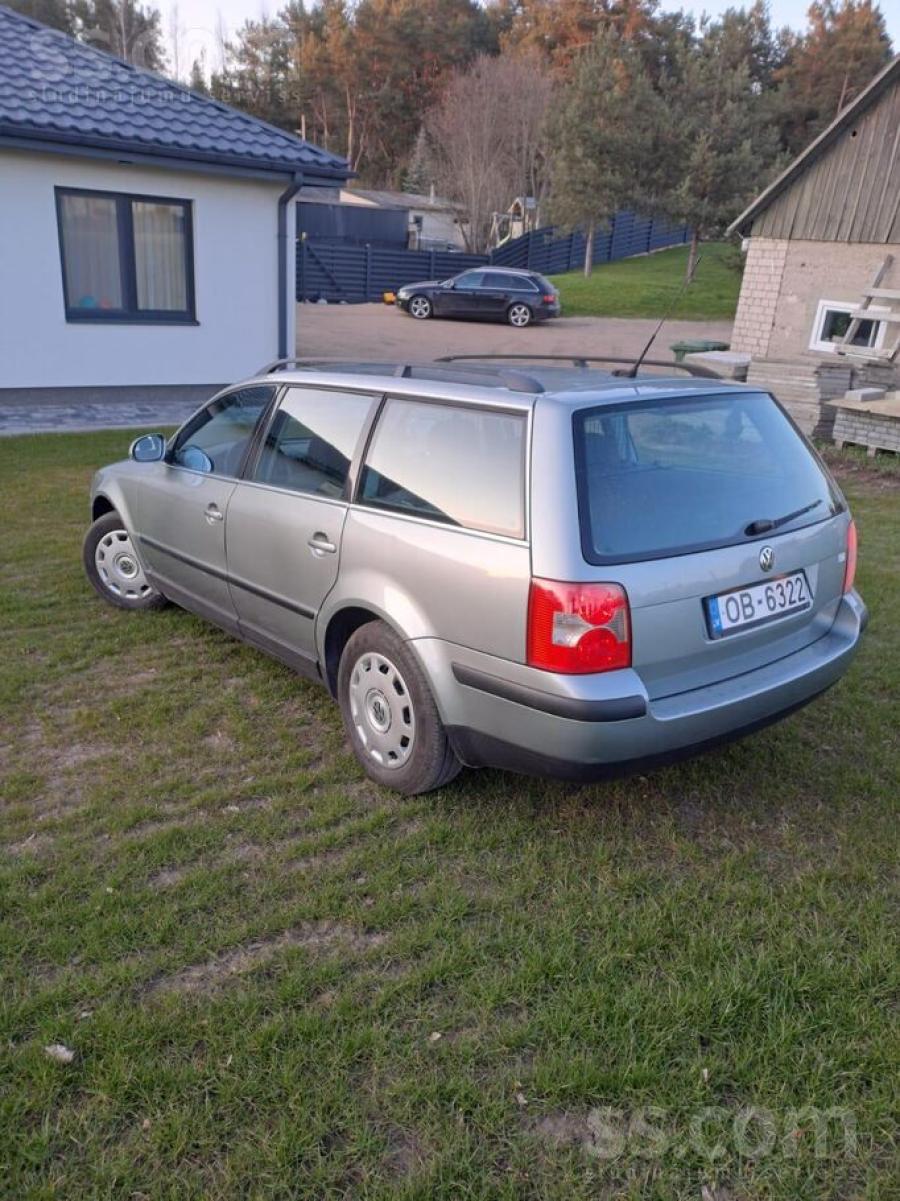 Pelēks Volkswagen Passat B5 2004 Daugavpils, ar dzinēja tilpumu 1.90 L un nobraukumu 307 tūkst. km par 2550 €, foto 2 vietnē AUTOMOTO.COM.LV