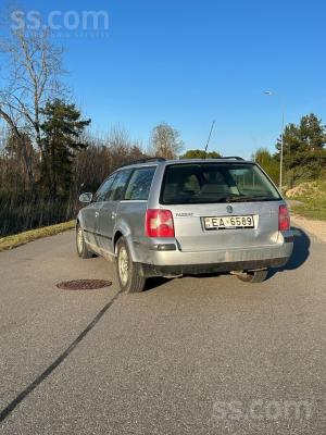 Pelēks Volkswagen Passat B5 2004 Tukums, ar dzinēja tilpumu 1.90 L un nobraukumu 373 tūkst. km par 1750 €, foto 4 vietnē AUTOMOTO.COM.LV