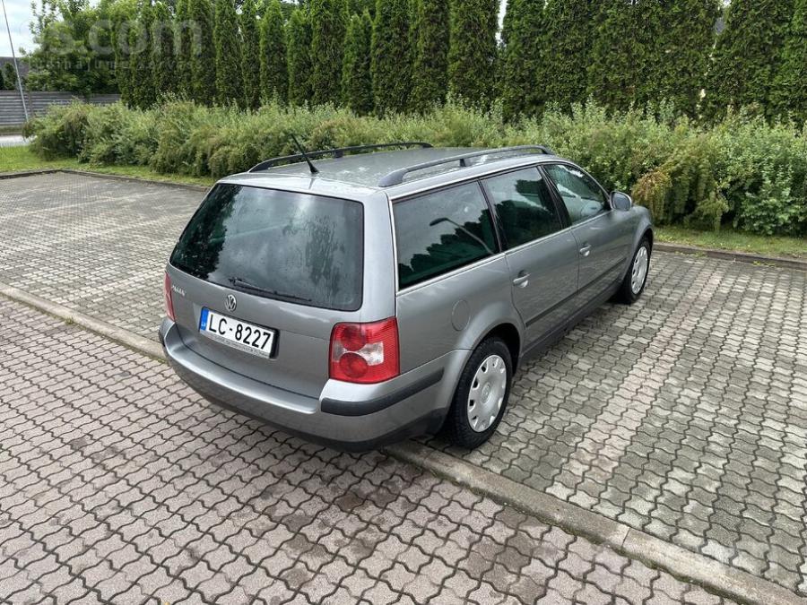 Pelēks Volkswagen Passat B5 2004 Jelgava, ar dzinēja tilpumu 1.90 L un nobraukumu 259 tūkst. km par 2490 €, foto 14 vietnē AUTOMOTO.COM.LV