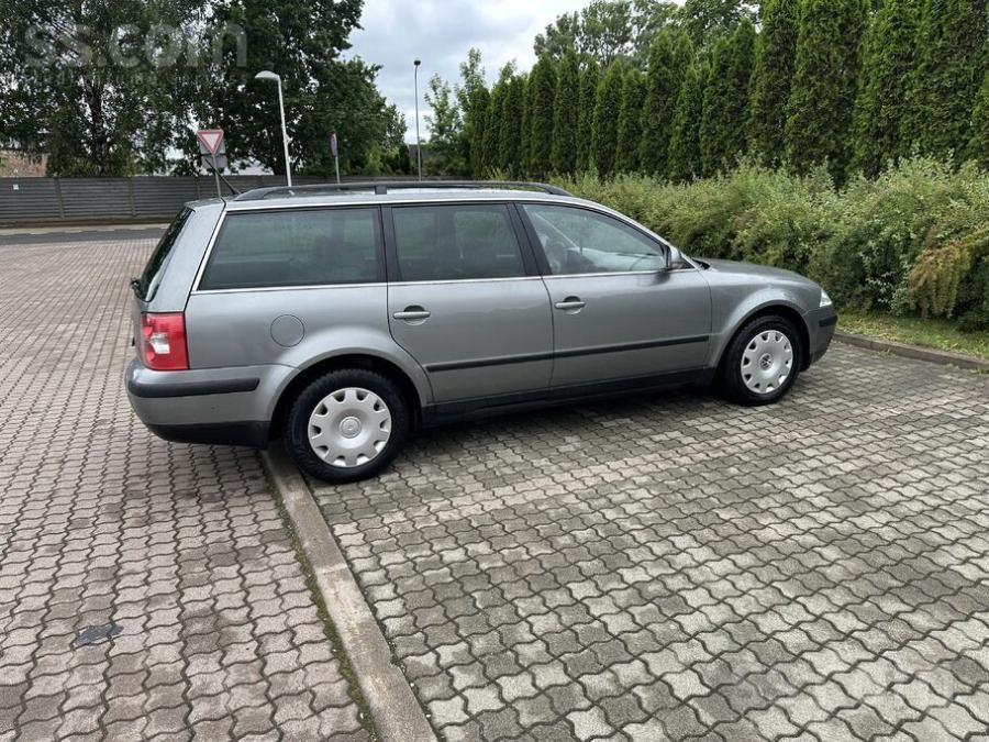 Pelēks Volkswagen Passat B5 2004 Jelgava, ar dzinēja tilpumu 1.90 L un nobraukumu 259 tūkst. km par 2490 €, foto 18 vietnē AUTOMOTO.COM.LV