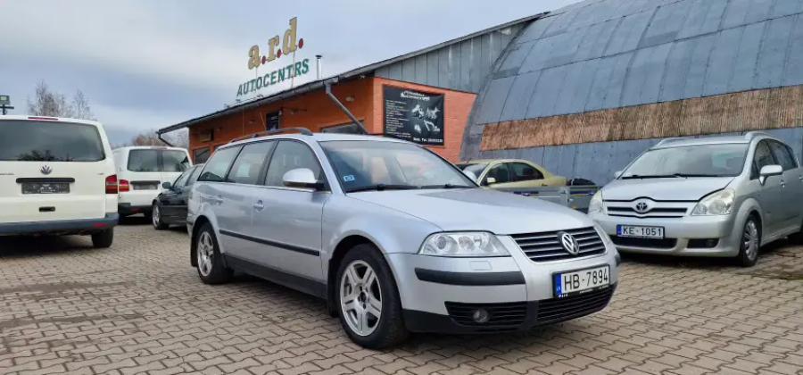 Grey Volkswagen Passat B5 2004 in Valmiera, with an engine capacity of 1.90 L and mileage of 417 thousand km for 1400 €, photo 1 on AUTOMOTO.COM.LV