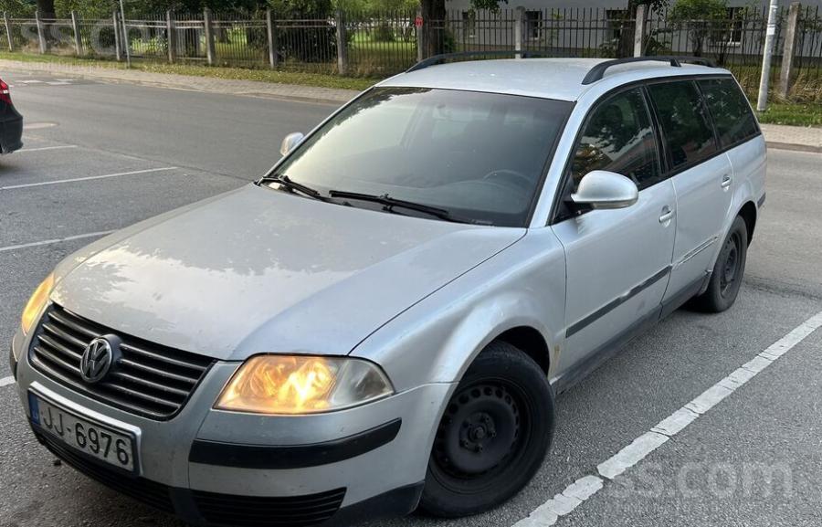 Pelēks Volkswagen Passat B5 2004 Rīga, ar dzinēja tilpumu 1.90 L un nobraukumu 345 tūkst. km par 1050 €, foto 1 vietnē AUTOMOTO.COM.LV