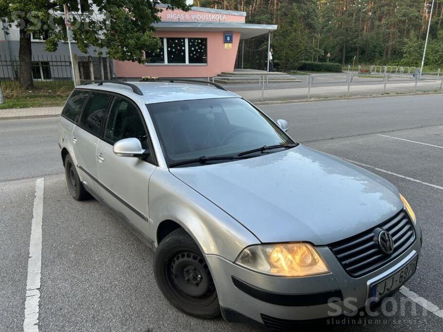 Pelēks Volkswagen Passat B5 2004 Rīga, ar dzinēja tilpumu 1.90 L un nobraukumu 345 tūkst. km par 1050 €, foto 3 vietnē AUTOMOTO.COM.LV