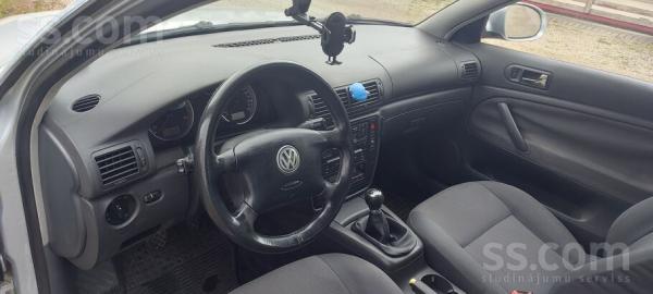 Grey Volkswagen Passat B5 2004 in Riga, with an engine capacity of 1.90 L and mileage of 233 thousand km for 1650 €, photo 9 on AUTOMOTO.COM.LV