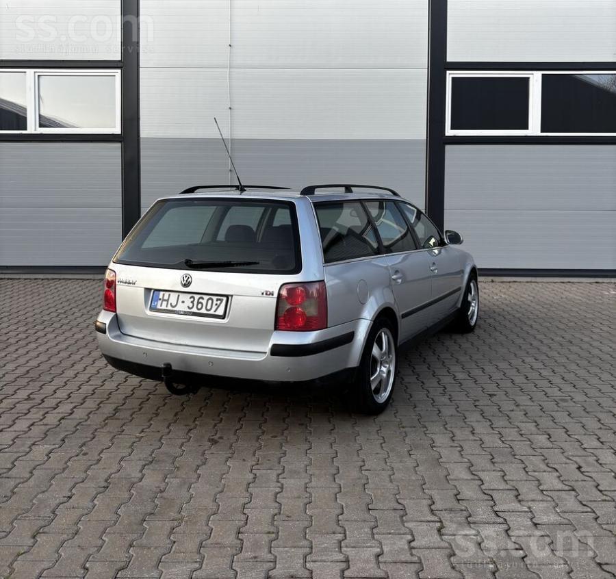 Pelēks Volkswagen Passat B5 2004 Balvi, ar dzinēja tilpumu 1.90 L un nobraukumu 233 tūkst. km par 2100 €, foto 5 vietnē AUTOMOTO.COM.LV