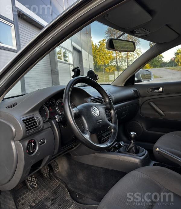 Pelēks Volkswagen Passat B5 2004 Balvi, ar dzinēja tilpumu 1.90 L un nobraukumu 233 tūkst. km par 2100 €, foto 10 vietnē AUTOMOTO.COM.LV